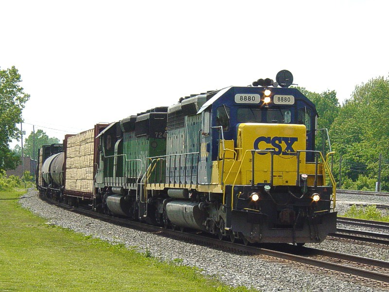 CSX 8880